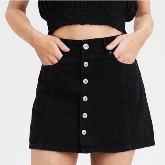American Eagle Black Skirt